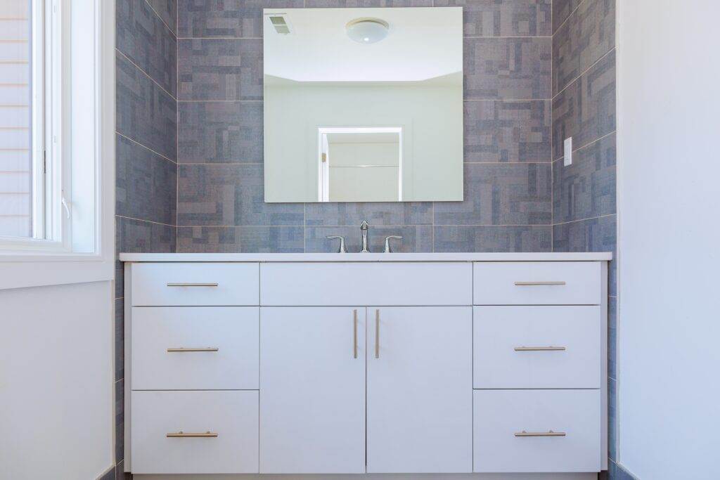 Custom Bathroom Vanity and Cabinets - Jackson Cabinets Nampa Idaho
